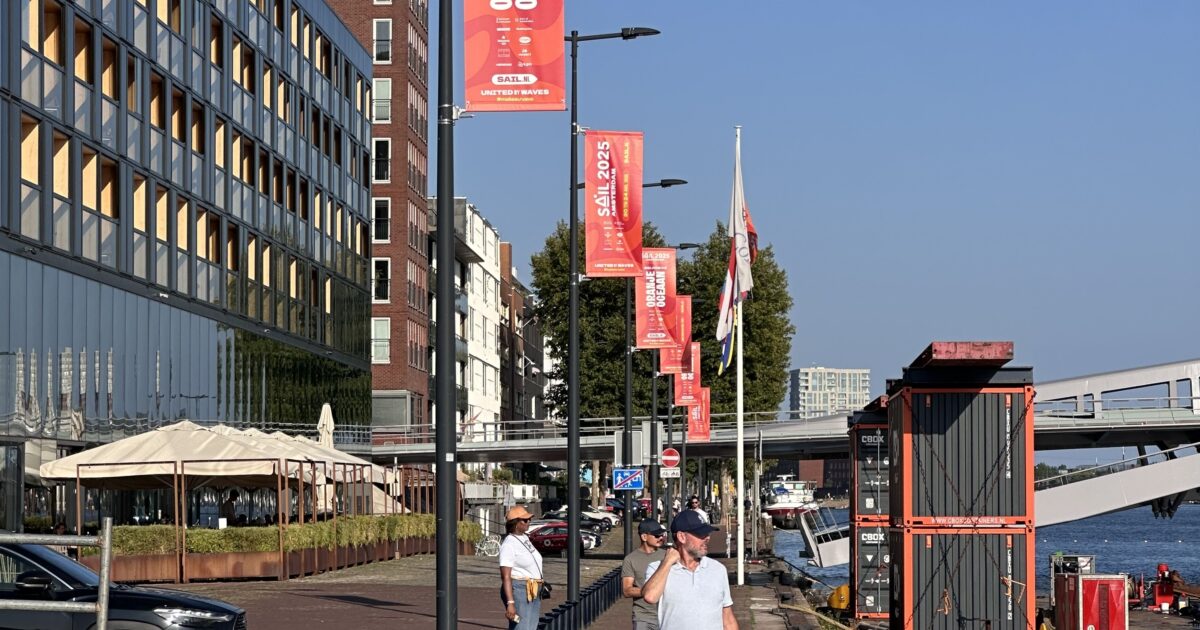 BannerSaver™ Pole Banner Systems | Holland Mast |… | bannersaver.com